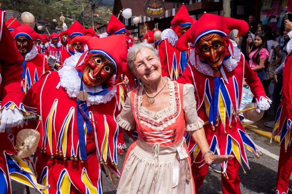 Jokili, el alma del Carnaval coloniero | Historias Que Laten